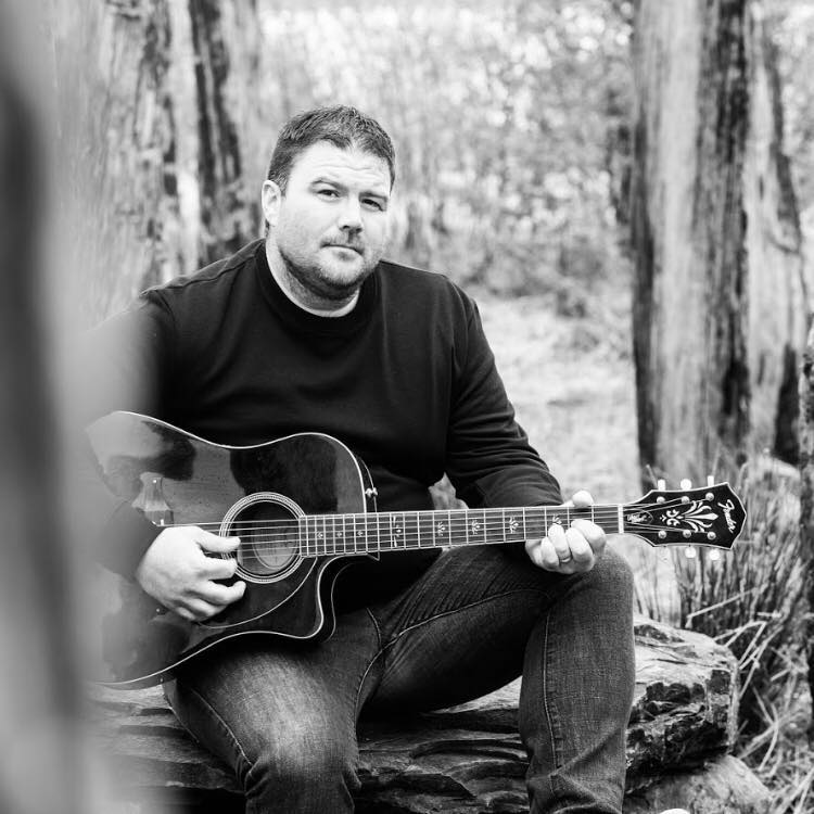 Interview with Alan Lawlor – MoggBlog