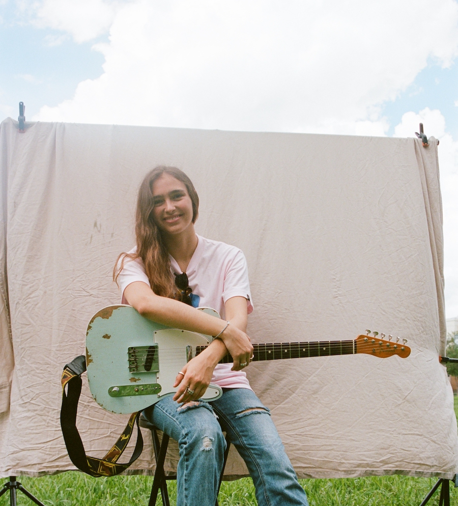 Interview with Lily Kaplan – MoggBlog